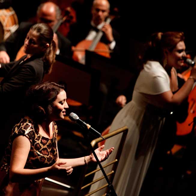 ΑΡΑΒΕΣ ΣΥΝΘΕΤΕΣ ΣΤΟ ΜΕΓΑΡΟ