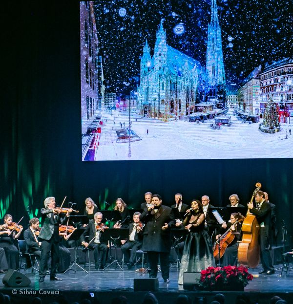 JOHANN STRAUSS ENSEMBLE & RUSSELL McGREGOR PRESENTS 'VIENNA MAGIC'