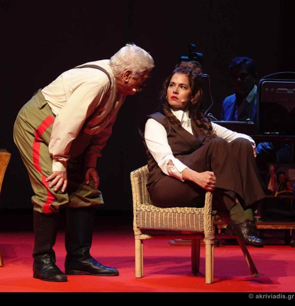 ΧΡΙΣΤΟΦΟΡΟΣ ΧΡΙΣΤΟΦΗΣ: Ο ΤΥΡΑΝΝΟΣ ΚΑΙ Η ΚΟΡΗ