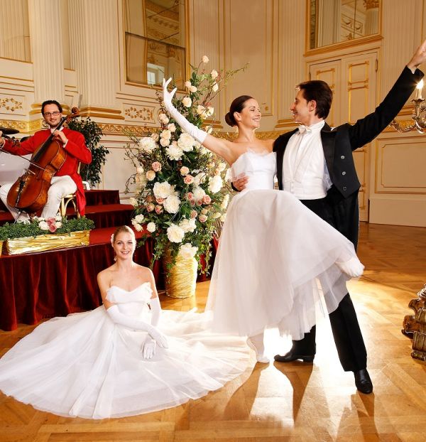 ΟΡΧΗΣΤΡΑ JOHANN STRAUSS